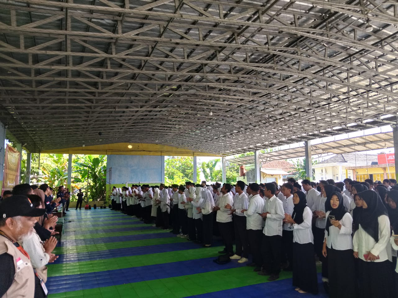 Pelantikan Kelompok Penyelenggara Pemungutan Suara ( KPPS) Pemilu tahun ...